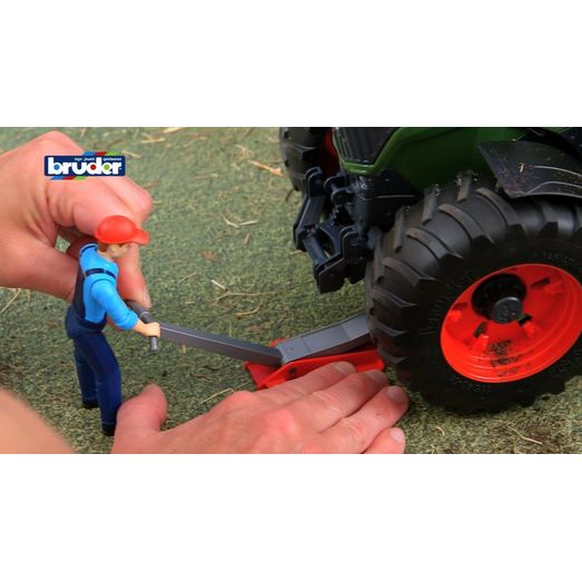Buy Bruder Figure and Garage Equipment Set 1:16 from £16.67